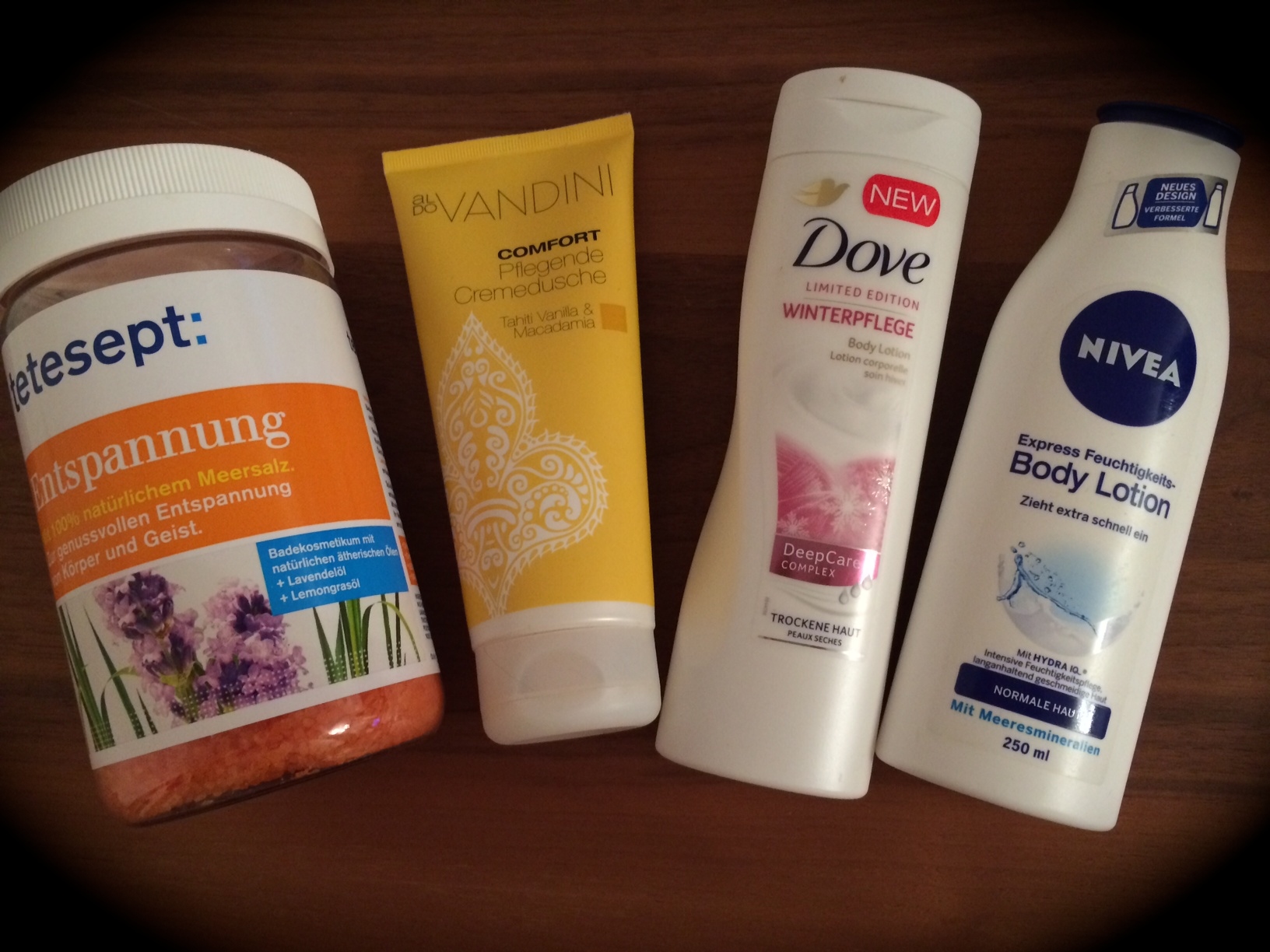 Parabene in Kosmetikartikeln und was sie bewirken - Mary Jay